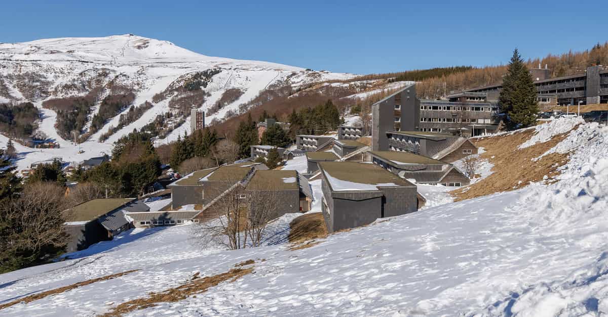 Cours de ski à Super-Besse | Enfants, ados et adultes avec l’ESF